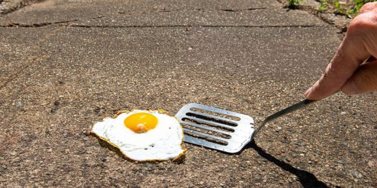 Zout strooien vanwege de hitte - Gemeente.nu